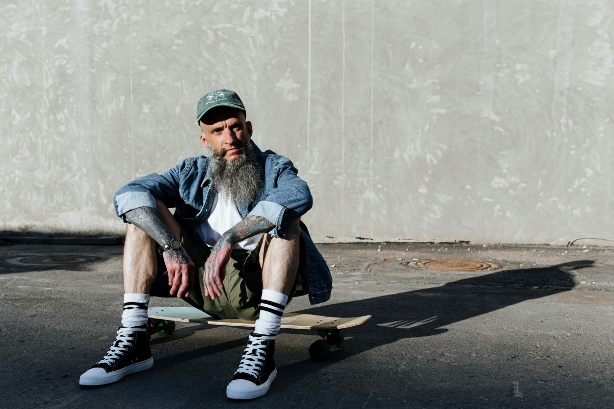 Skateboarding pro dospělé? Nikdy není pozdě začít | SKITT.cz